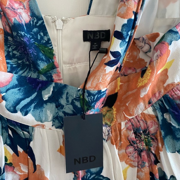 NBD | Dresses | Nwt Nbd Lightning Dress In Summer Haze Floral | Poshmark